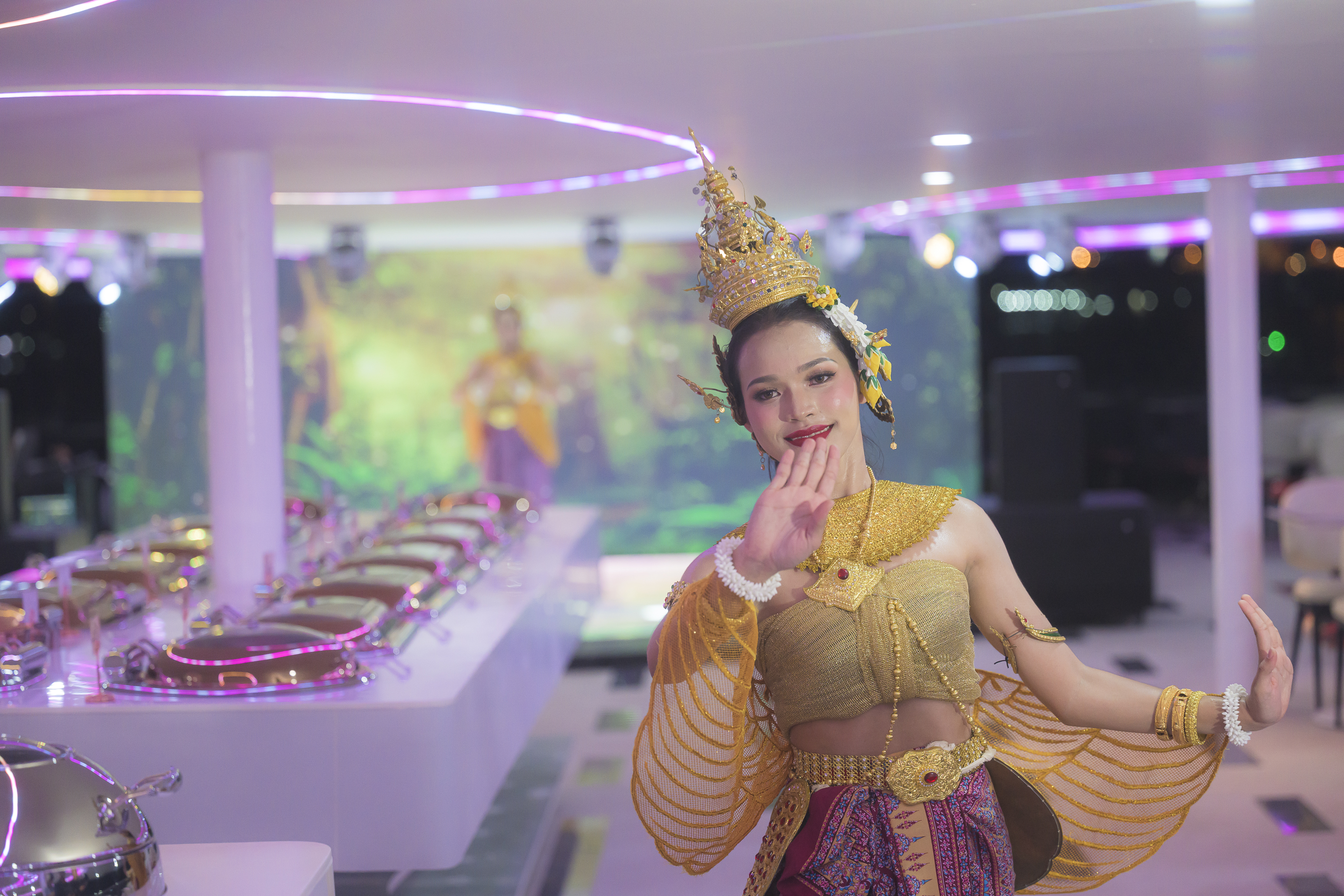 Sawasdee Chaophraya - Gallery